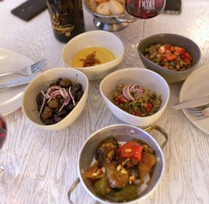 Yamas mezé restaurant & weinbar